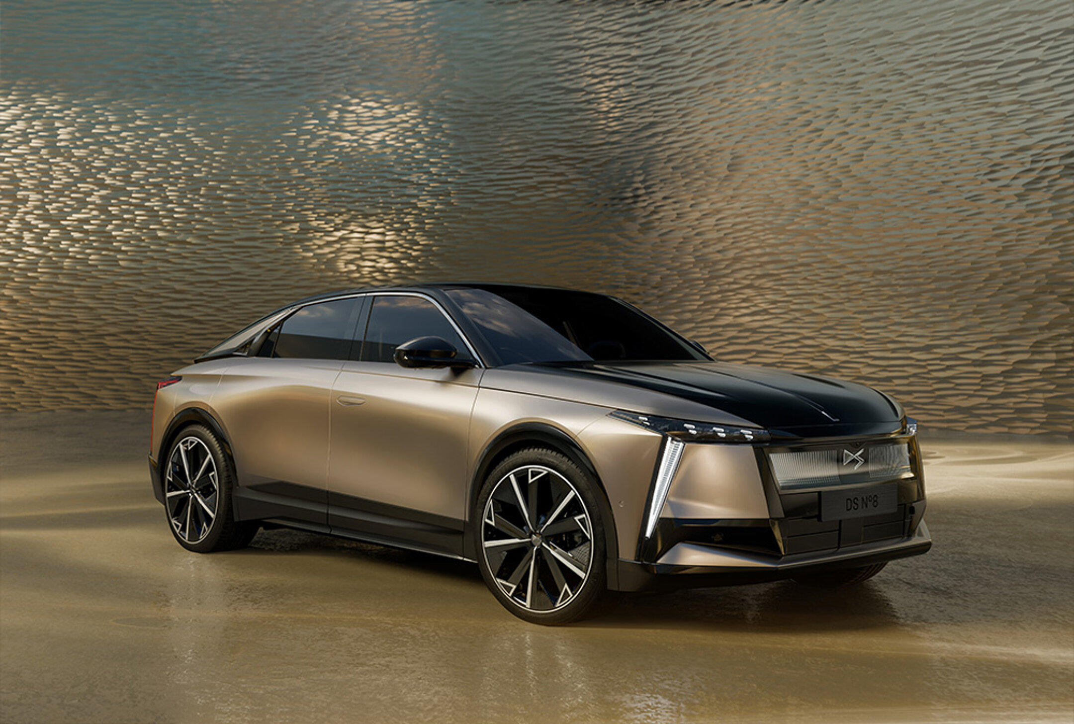 DS N°8: Elektrische luxe van DS Automobiles | Nefkens